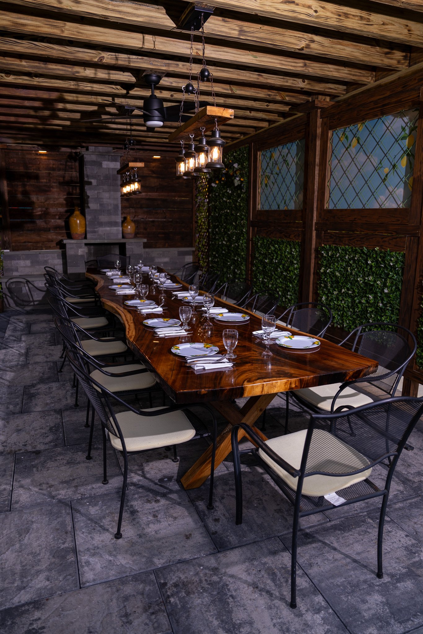 CENA 081 - Authentic Italian Cuisine in Westbury, NY